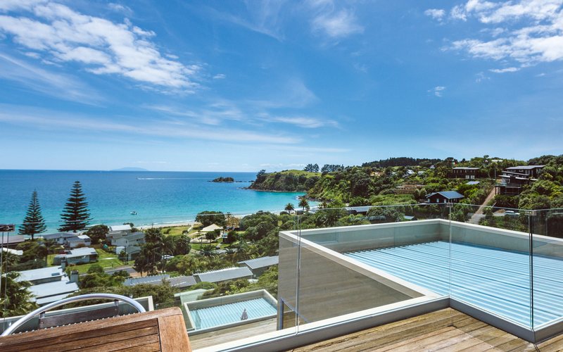 Palm Beach Lodge - Manuka: Visit Waiheke Holiday Houses